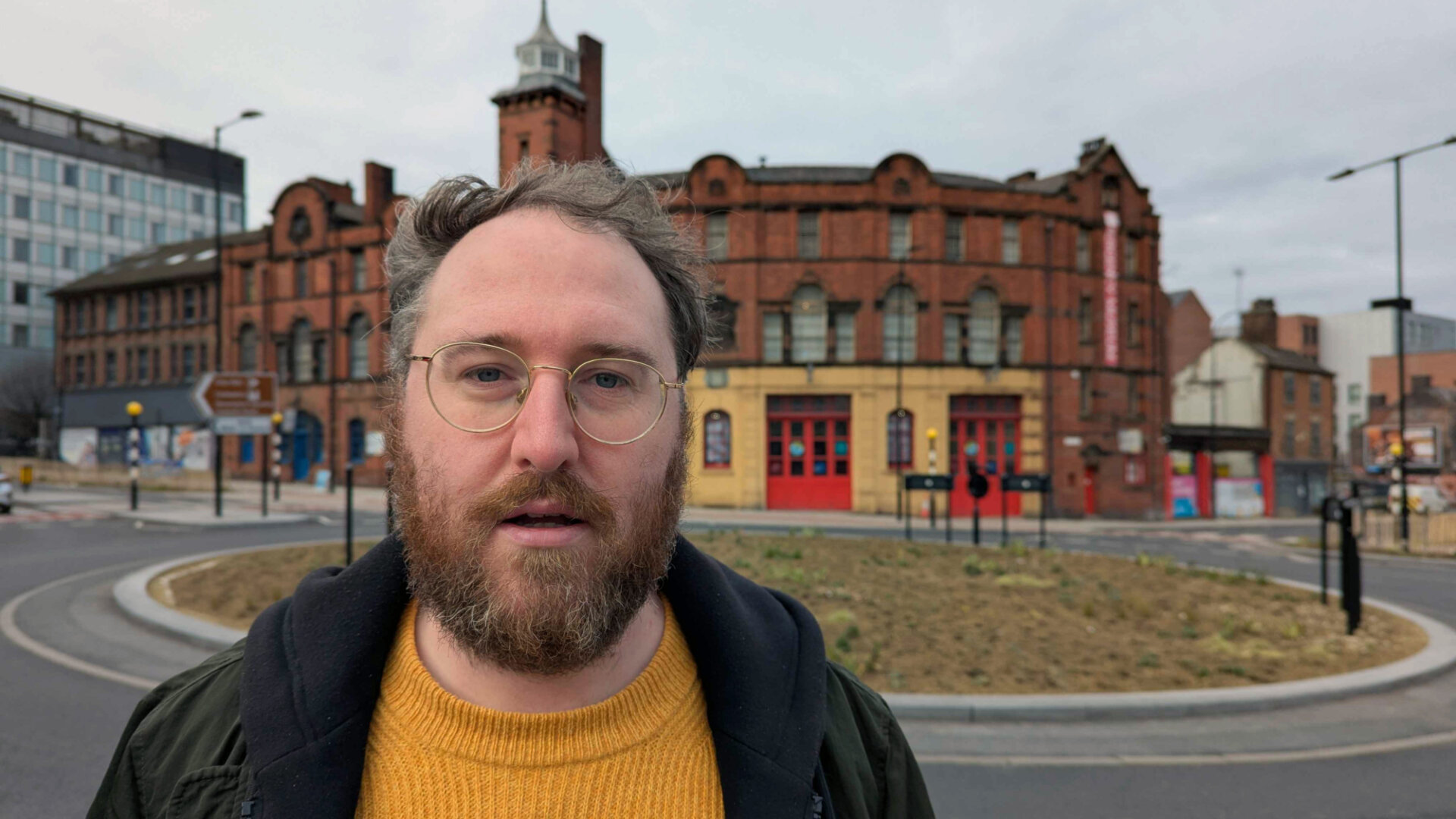 Here's what squatting on Sheffield's new 'Dutch-style' roundabout ...
